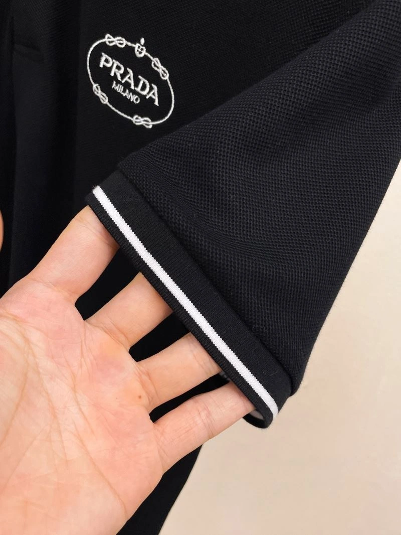 Factory-made Prada T-Shirts