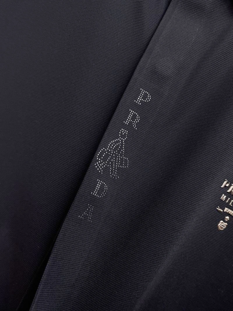 Cut-rate Prada T-Shirts