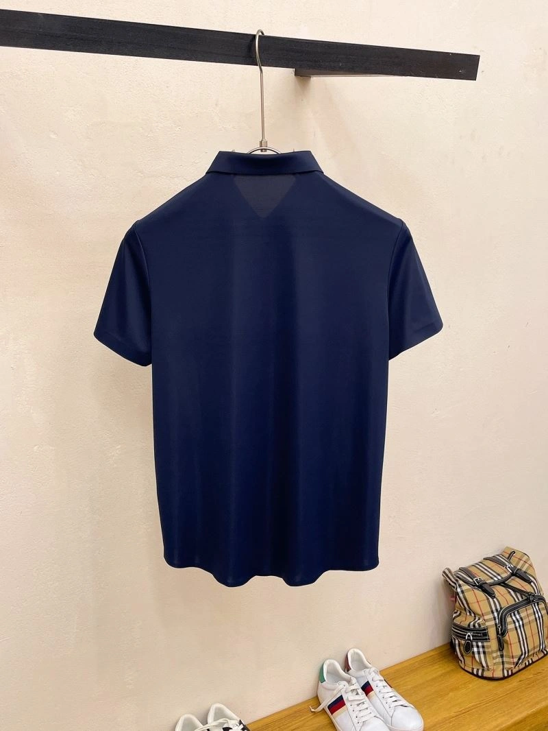 Low-cost Prada T-Shirts