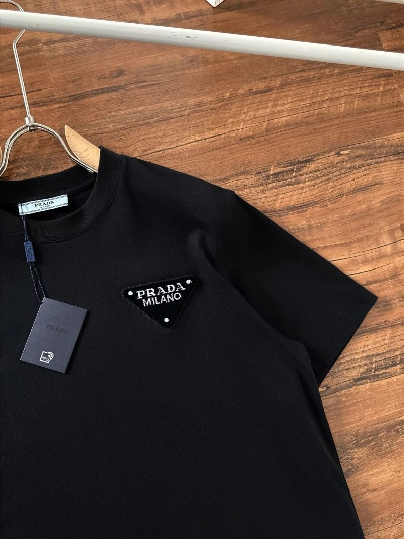 Accurate model Prada T-Shirts