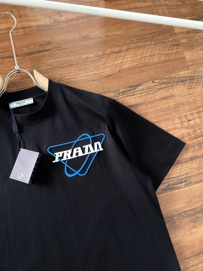 Accurate model Prada T-Shirts