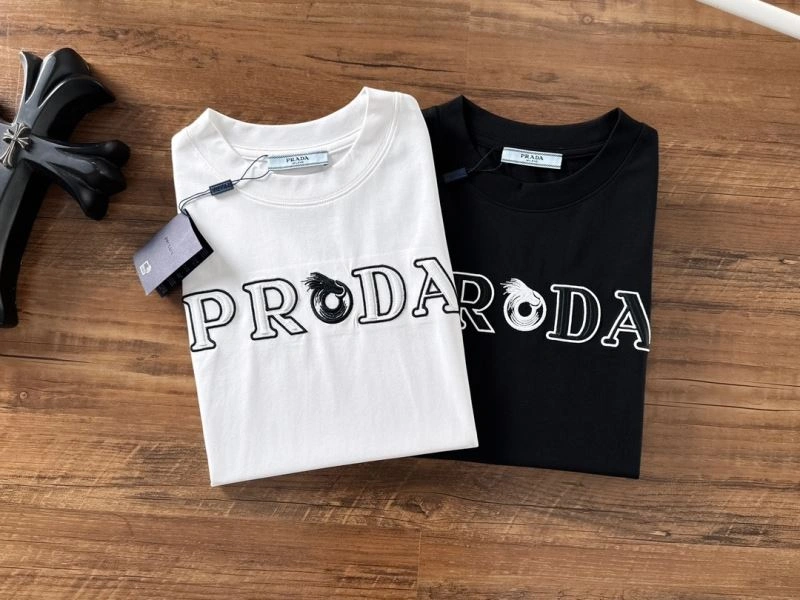 Factory-made Prada T-Shirts
