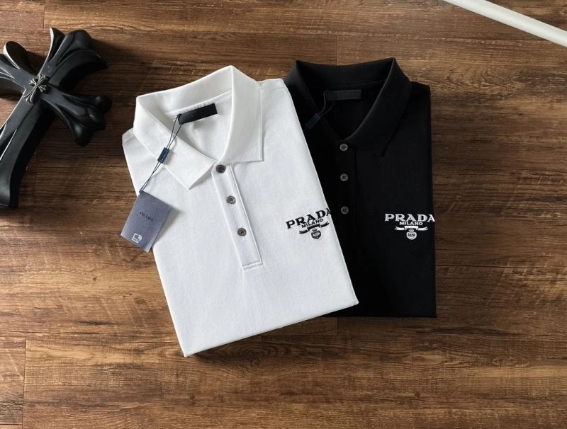 High fidelity Prada T-Shirts