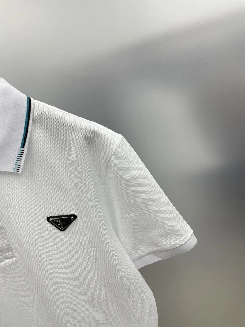 High fidelity Prada T-Shirts