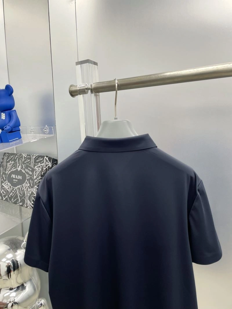 Inexpensive Prada T-Shirts