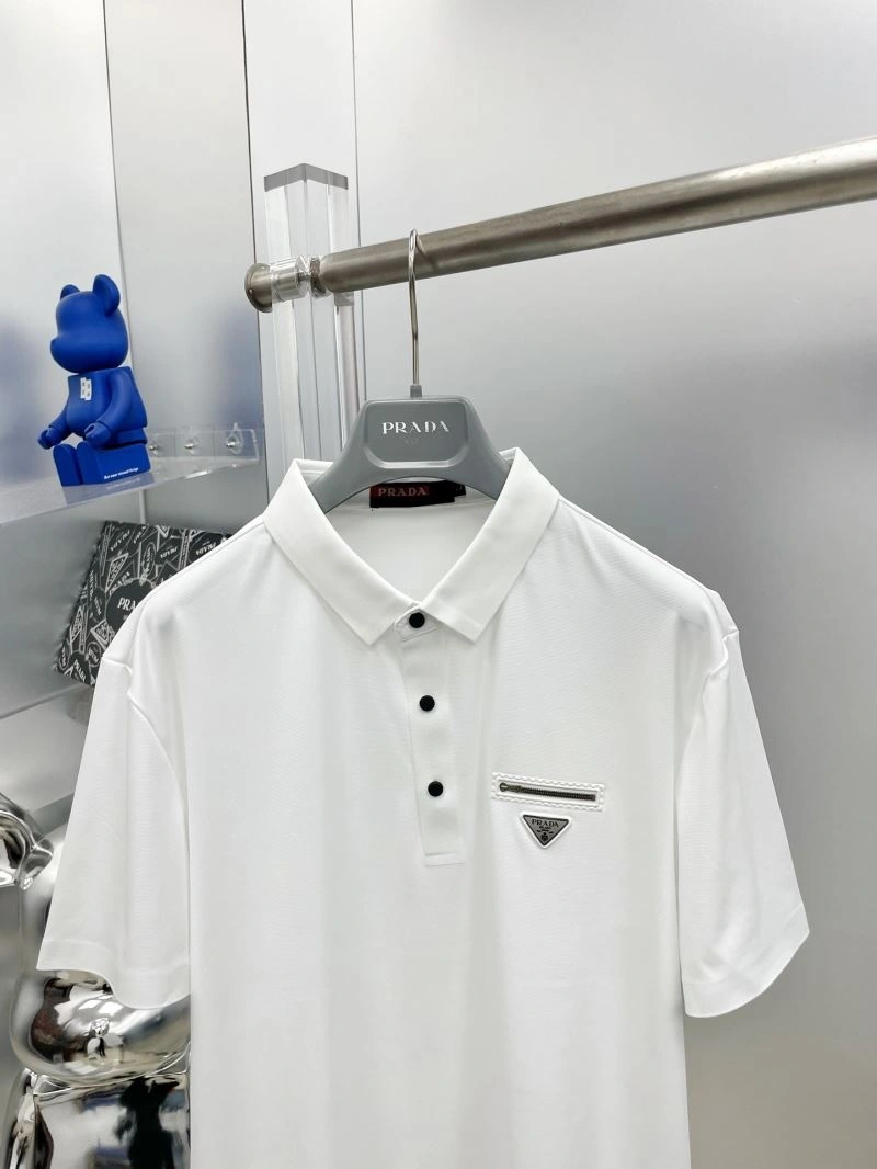Low-cost Prada T-Shirts