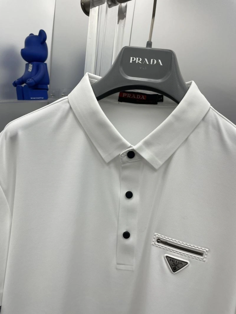 Low-cost Prada T-Shirts