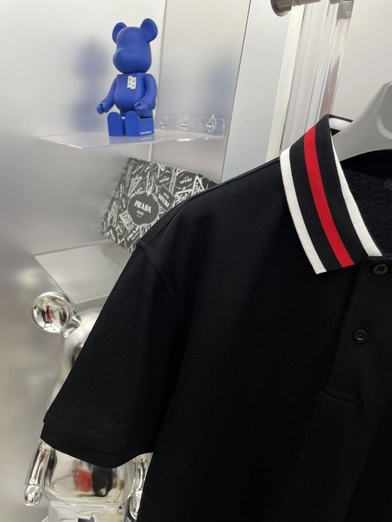 Inexpensive Prada T-Shirts