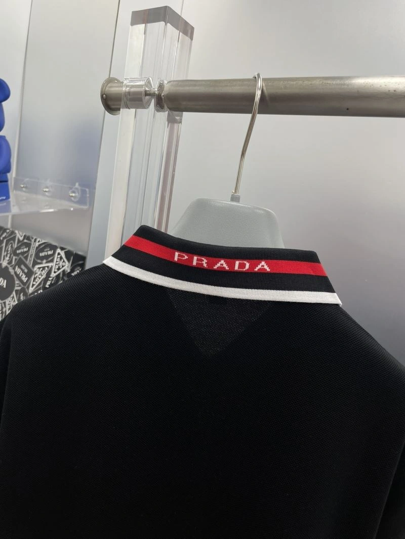 Inexpensive Prada T-Shirts