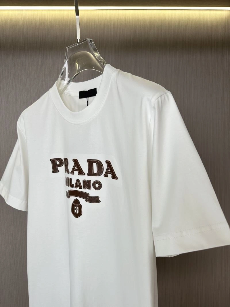 Factory-made Prada T-Shirts