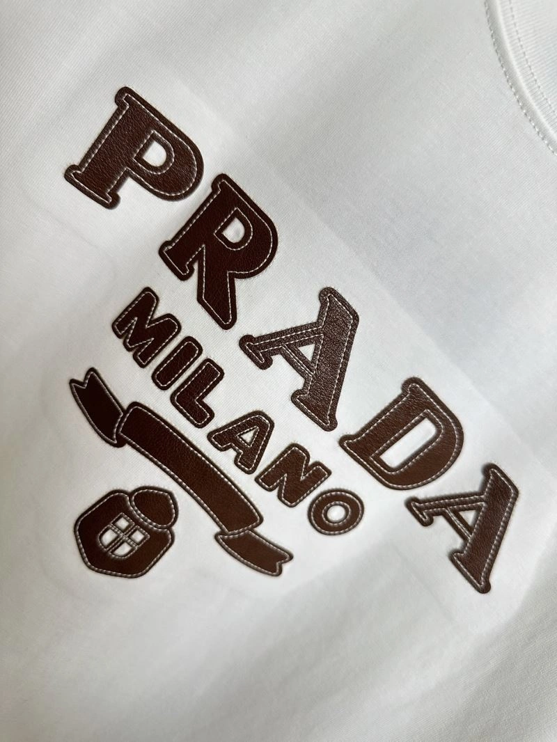 Factory-made Prada T-Shirts