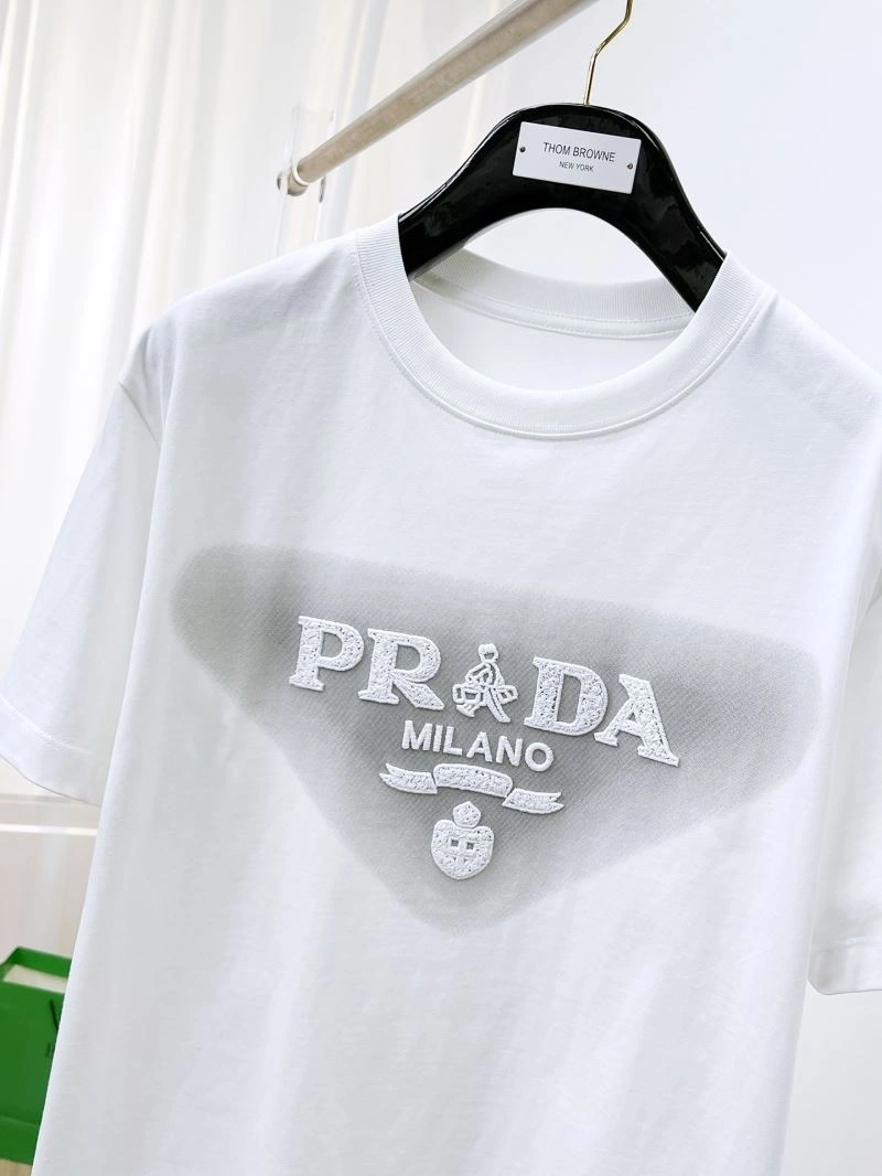 Brand-authenticated Prada T-Shirts