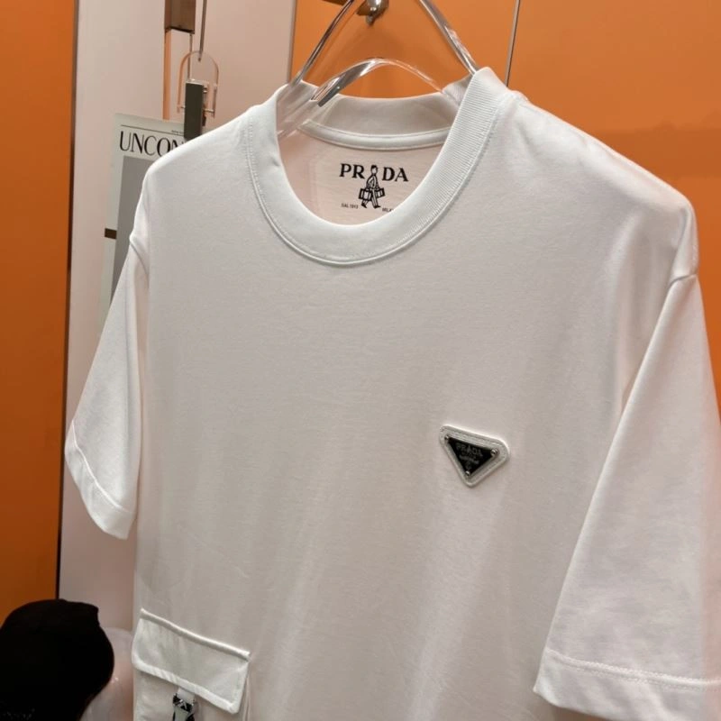 Accurate model Prada T-Shirts