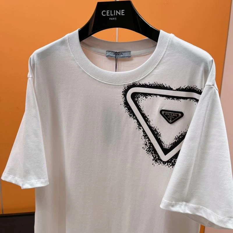 Accurate model Prada T-Shirts