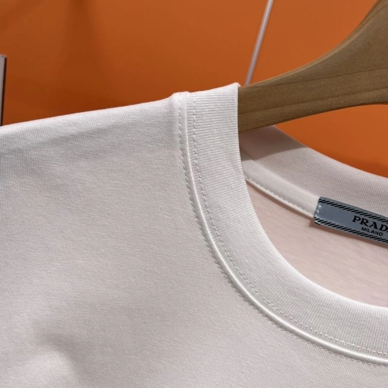 Cut-rate Prada T-Shirts