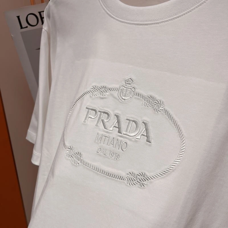 Cut-rate Prada T-Shirts