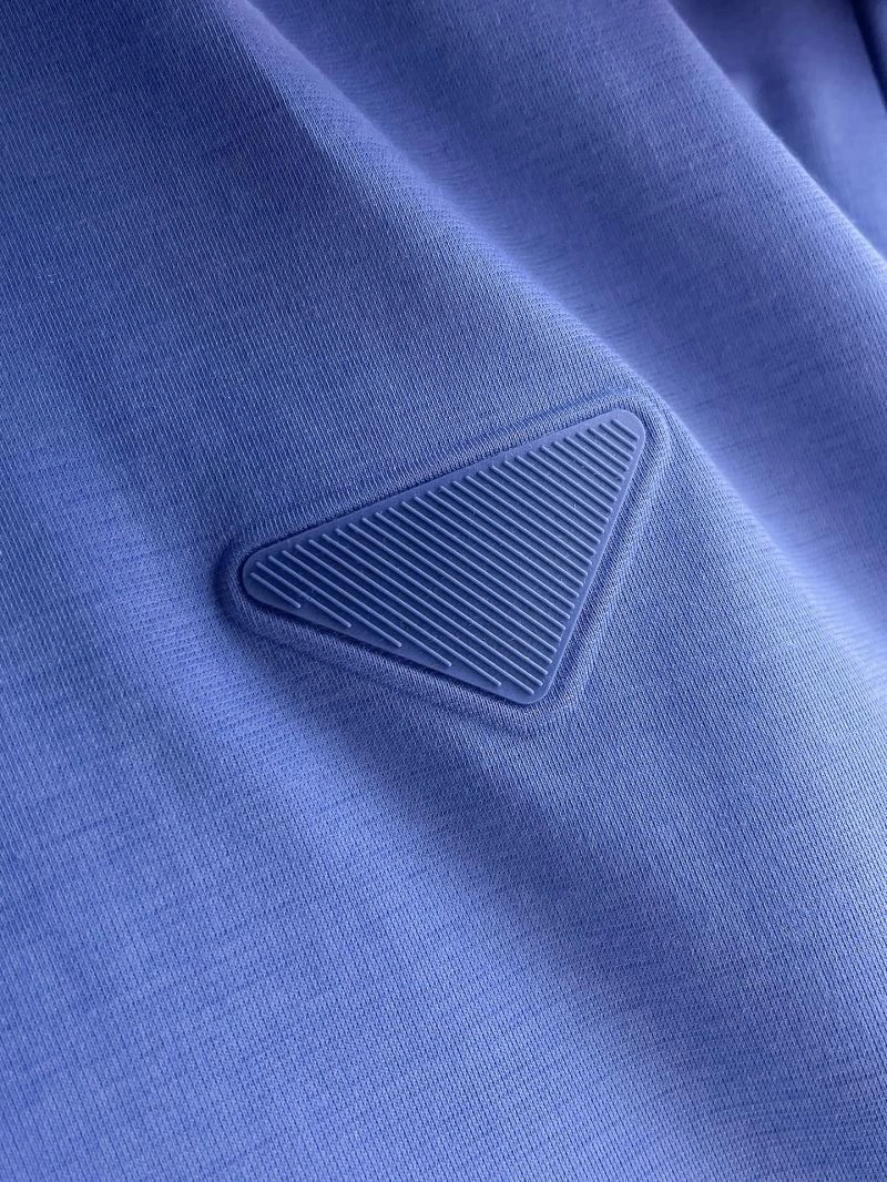 Factory-made Prada T-Shirts