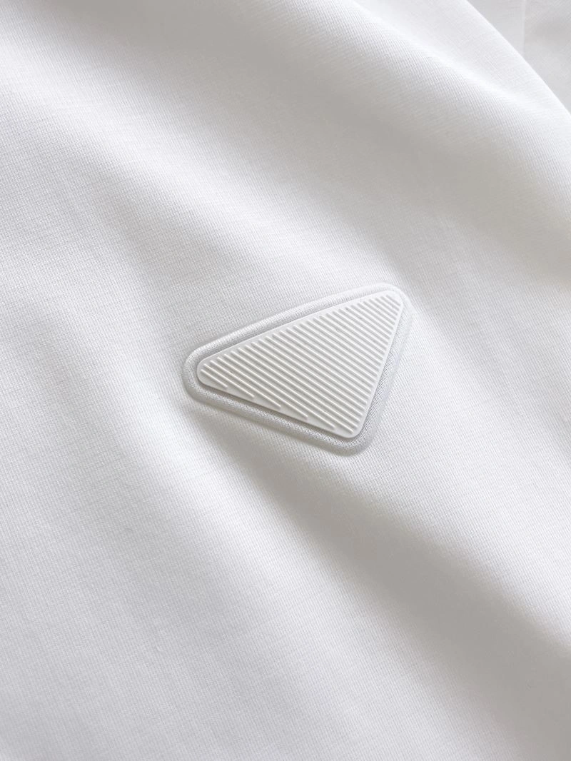 Factory-made Prada T-Shirts