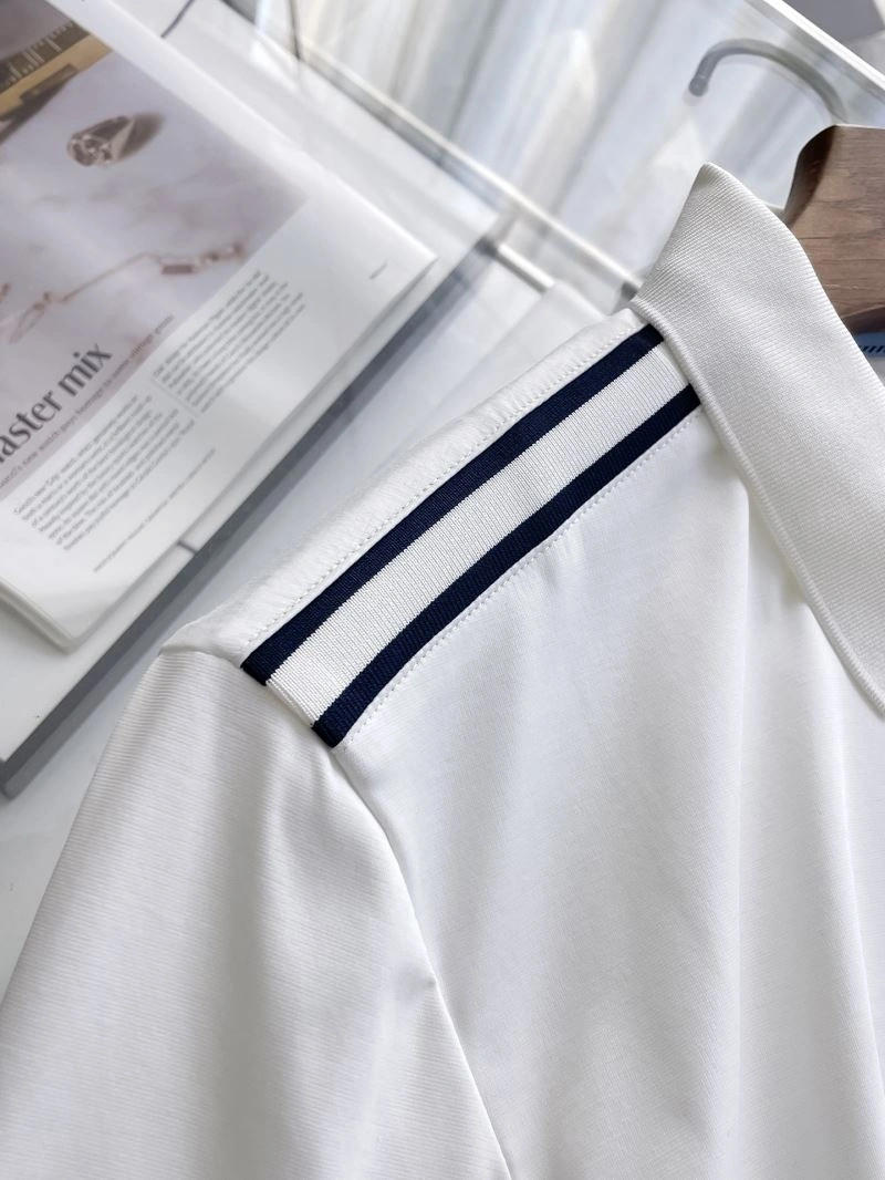 Factory-made Prada T-Shirts