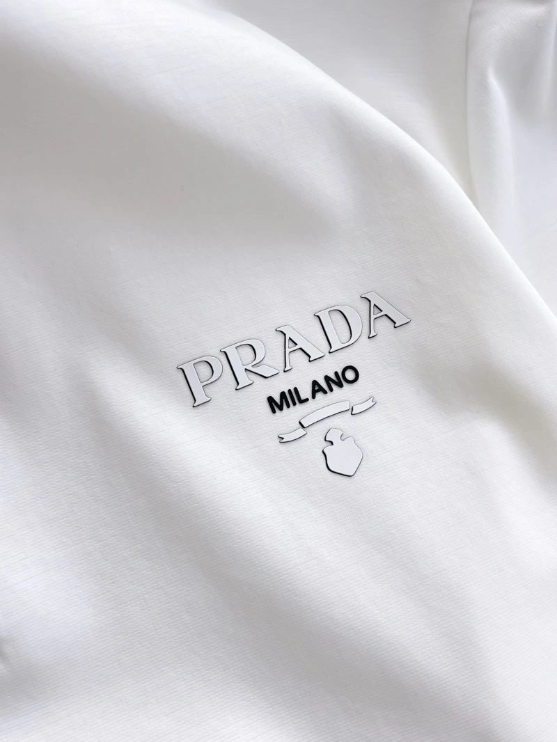 Bargain Prada T-Shirts