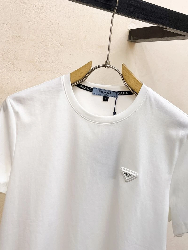 Inexpensive Prada T-Shirts