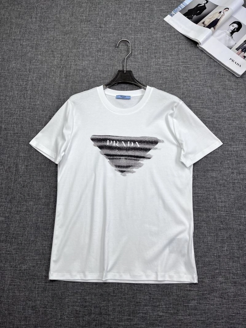 Original Prada T-Shirts