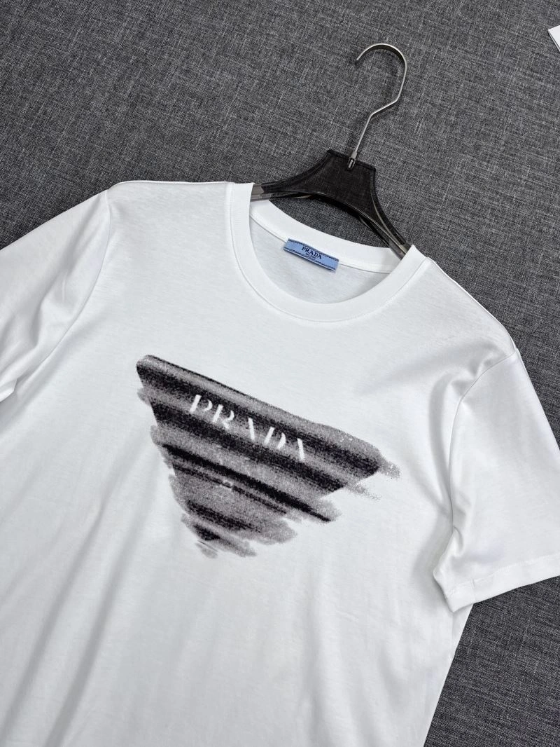 Original Prada T-Shirts
