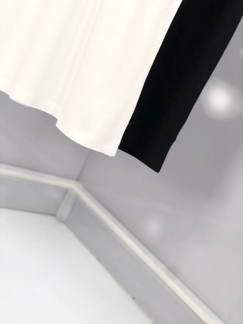 Cut-rate Prada T-Shirts