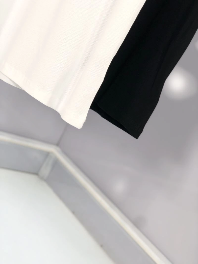 Inexpensive Prada T-Shirts