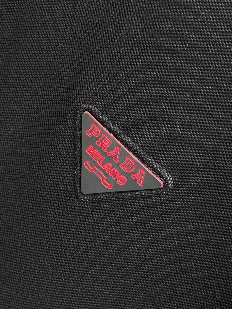 Low-cost Prada T-Shirts