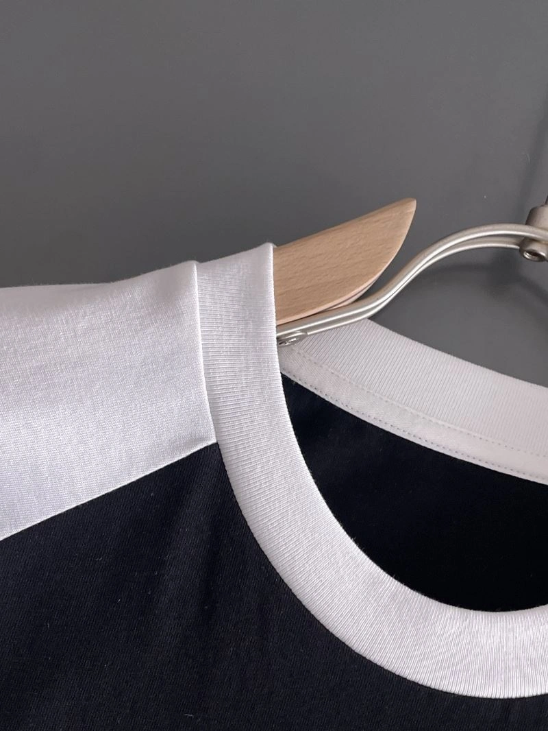 Factory-made Prada T-Shirts