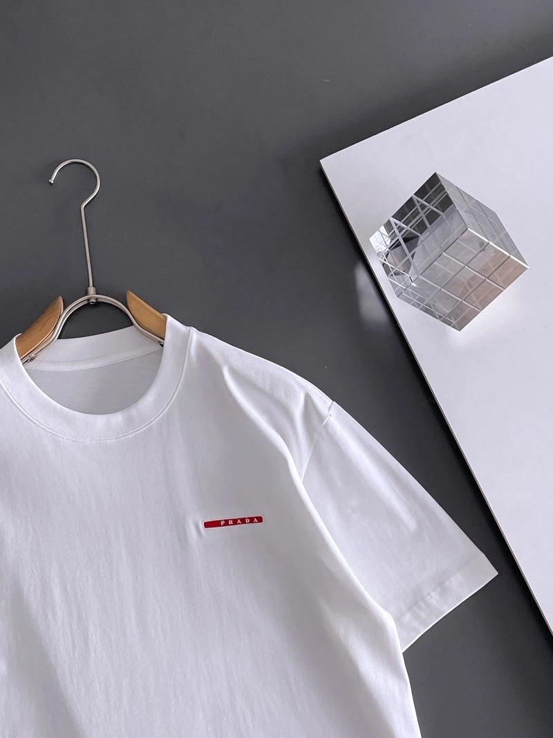 Accurate model Prada T-Shirts