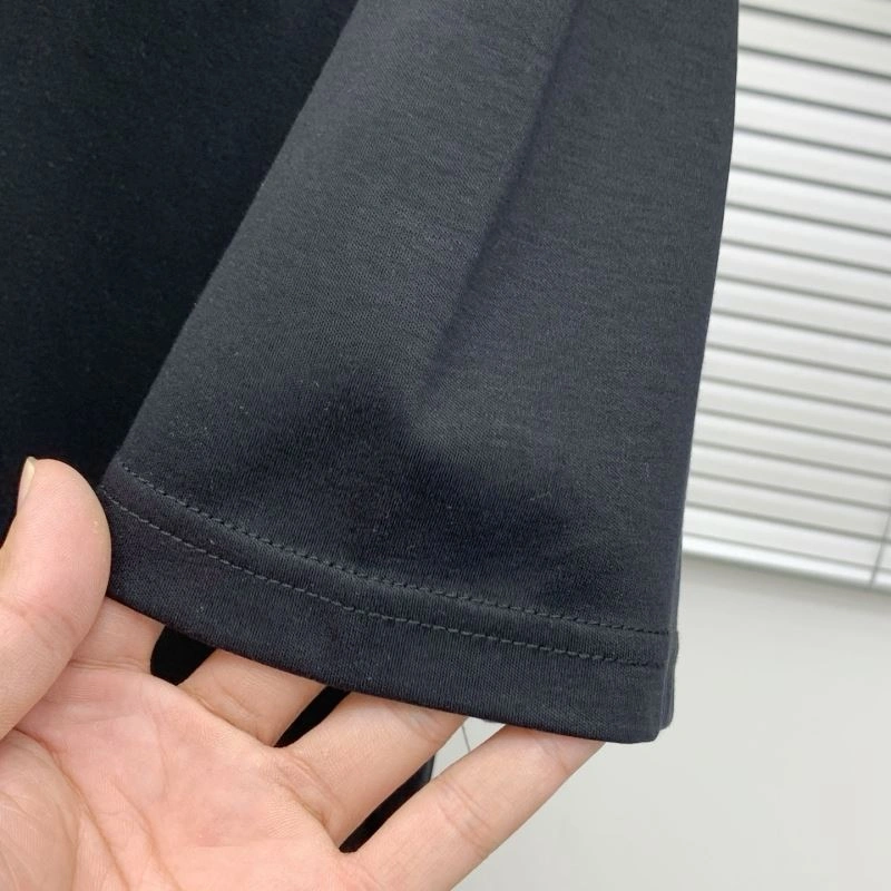 Cut-rate Prada T-Shirts