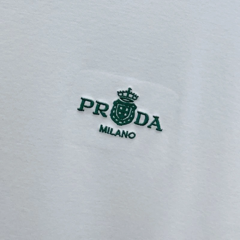 Inexpensive Prada T-Shirts