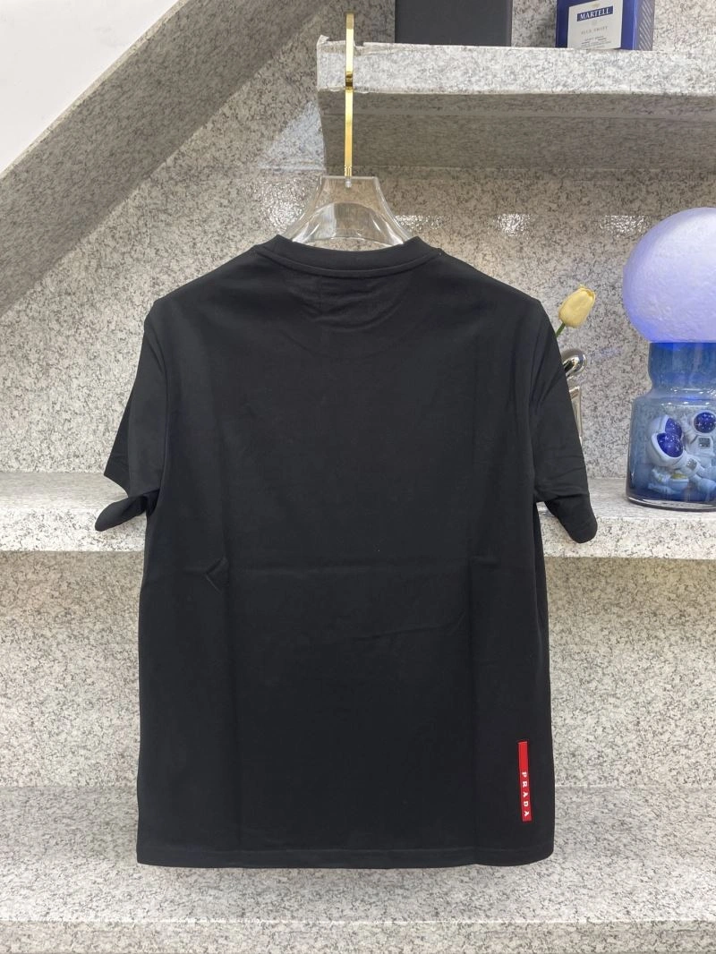 Low-cost Prada T-Shirts