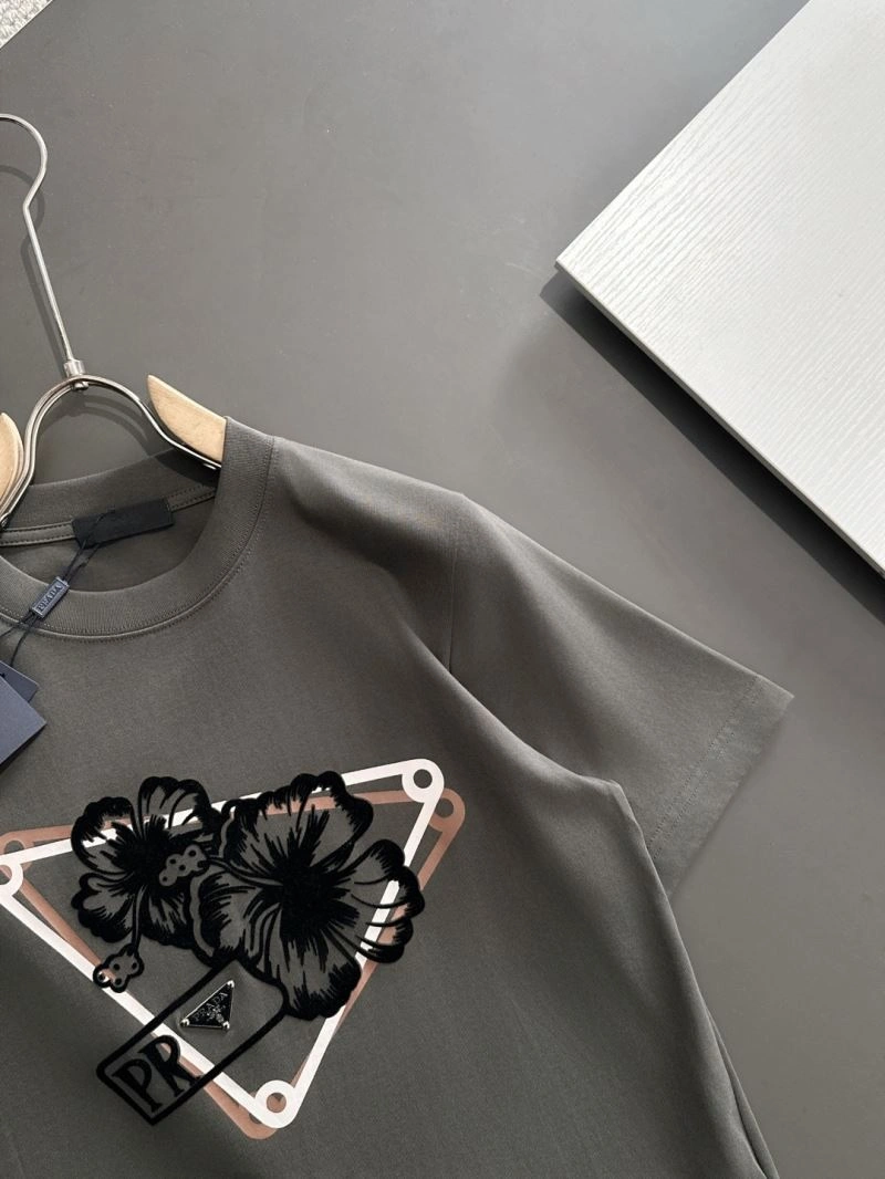 Economical Prada T-Shirts