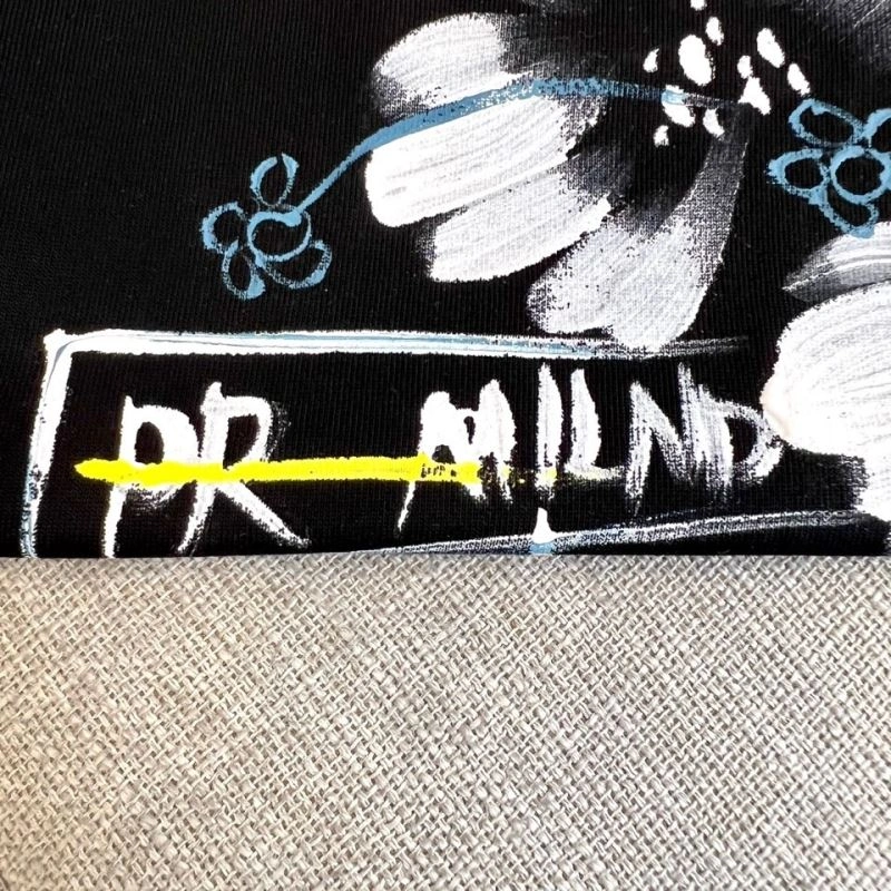 High fidelity Prada T-Shirts