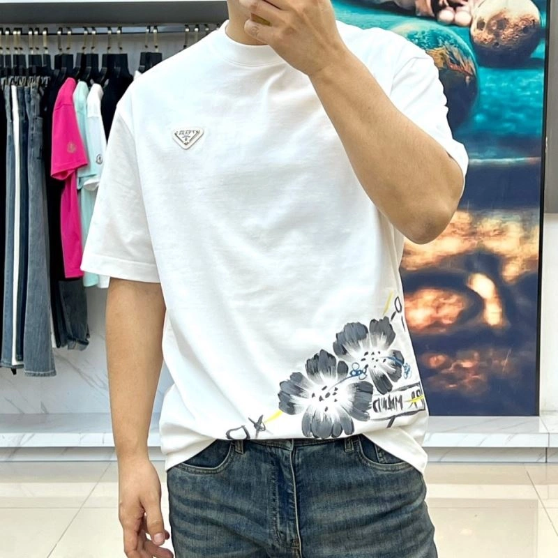 Brand-original Prada T-Shirts