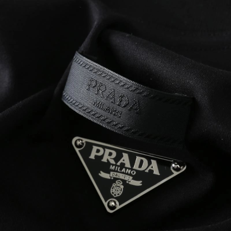 Accurate model Prada T-Shirts