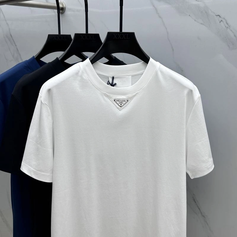Inexpensive Prada T-Shirts