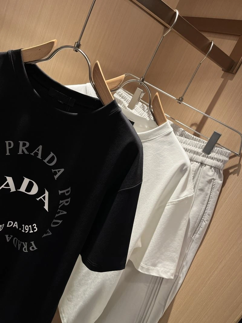 Cut-rate Prada T-Shirts