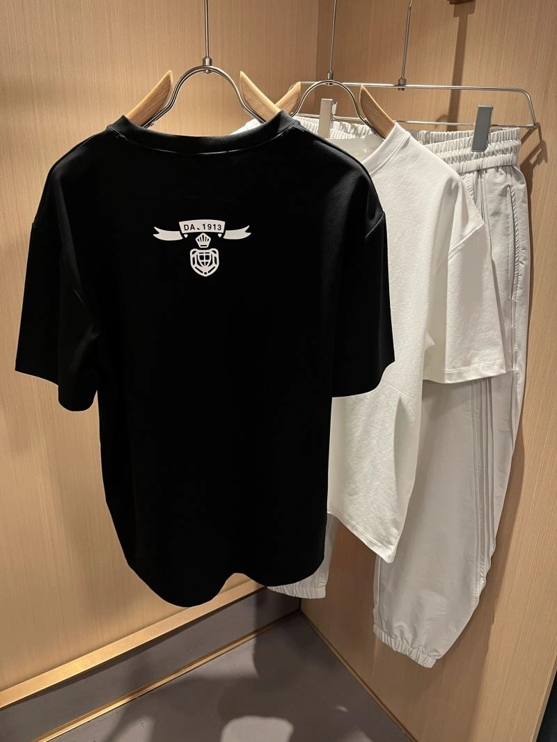 Cut-rate Prada T-Shirts