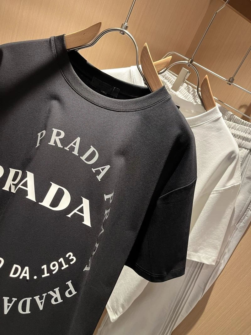 Cut-rate Prada T-Shirts