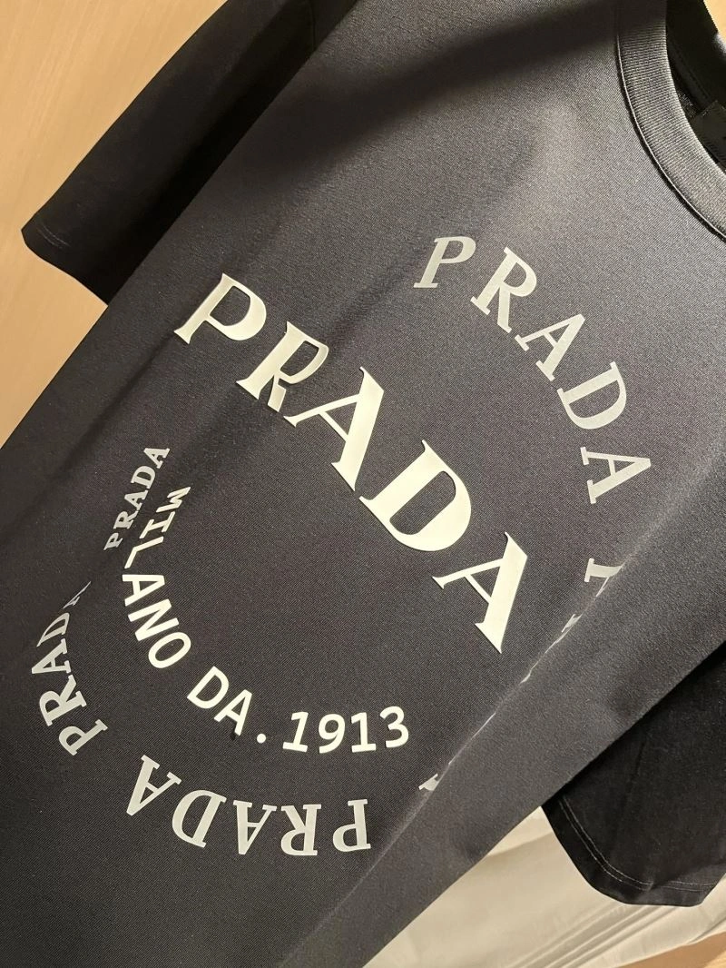 Cut-rate Prada T-Shirts