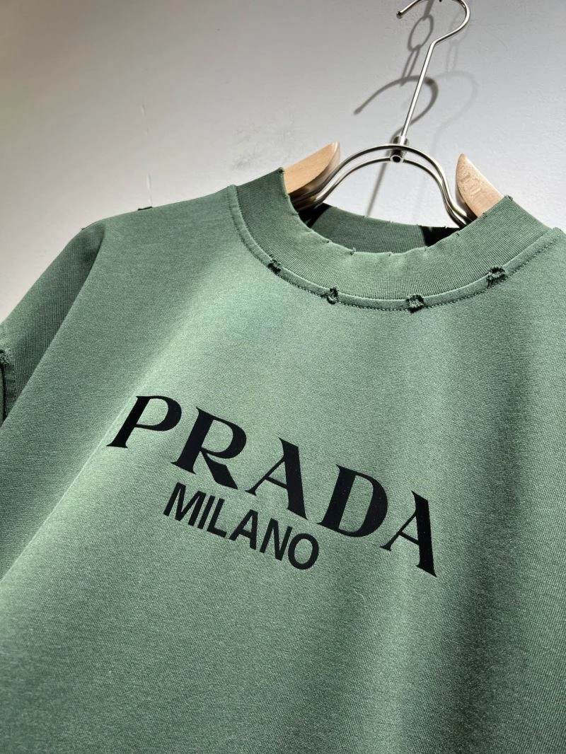 Low-cost Prada T-Shirts