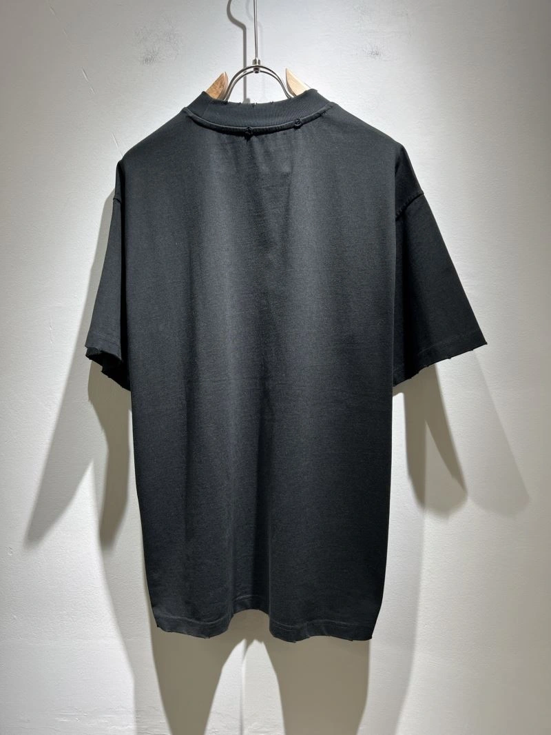 Bargain Prada T-Shirts