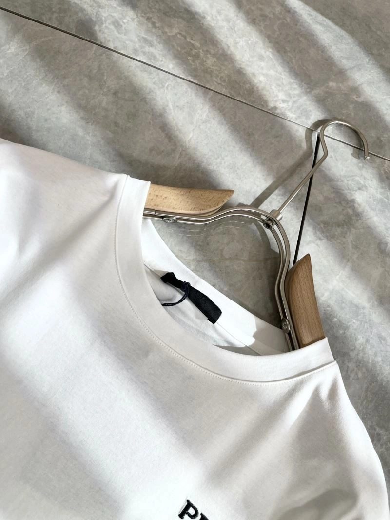 Brand-authenticated Prada T-Shirts