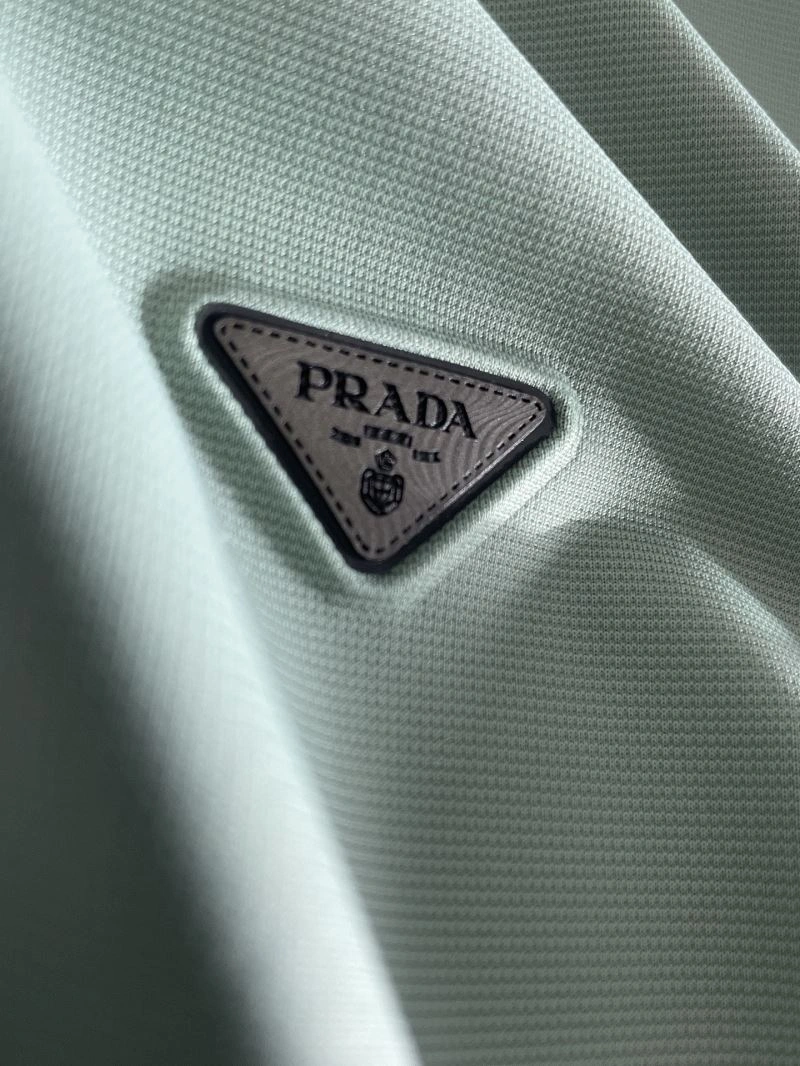 Cut-rate Prada T-Shirts