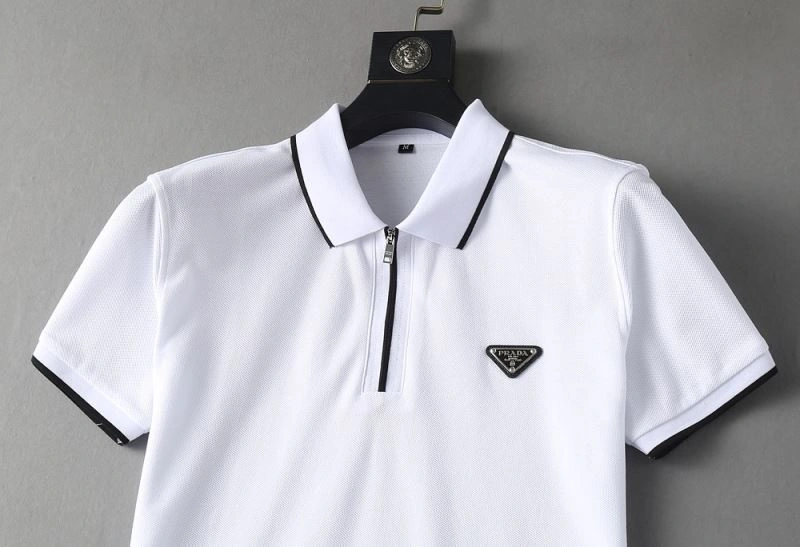 Factory-made Prada T-Shirts