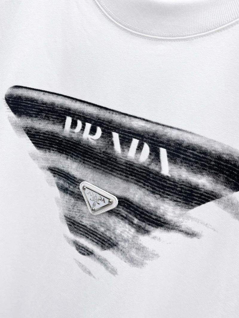 Affordable Prada T-Shirts